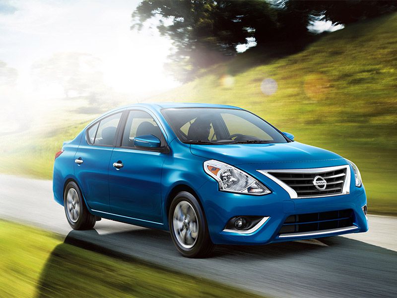 2017 Nissan Versa Road Test and Review | Autoweb