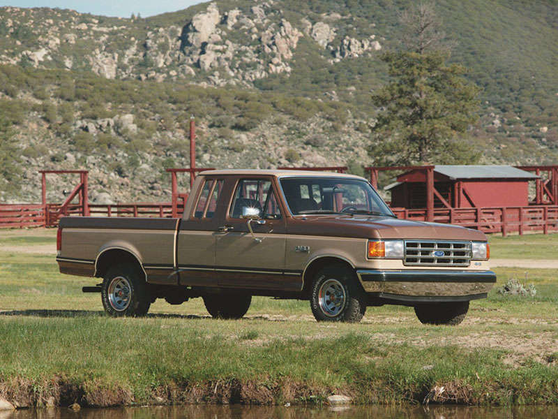 A History of the Ford F-150 in Photos | Autoweb