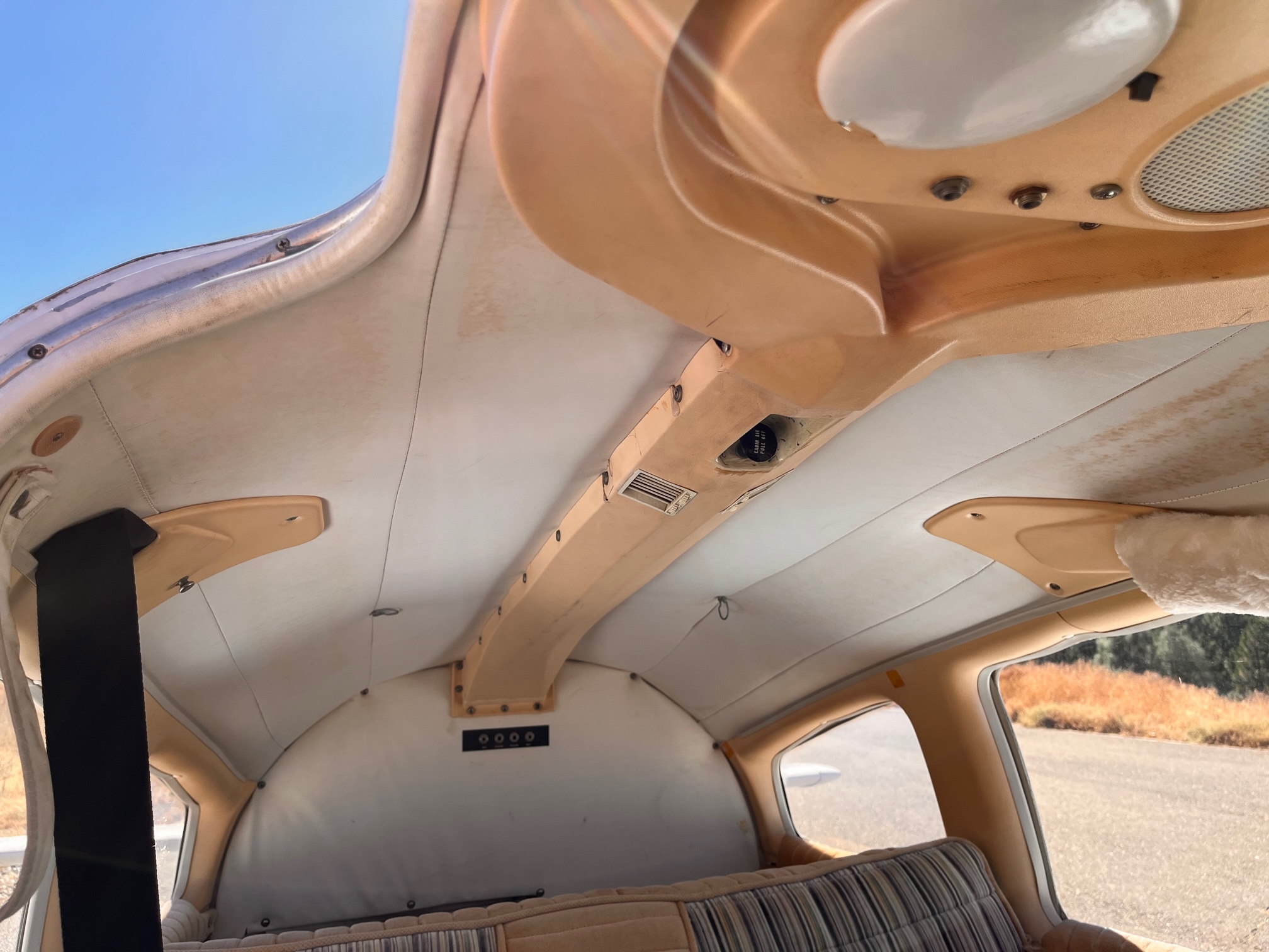 1976 Piper PA-28-151 Warrior - SOLD - N9720K