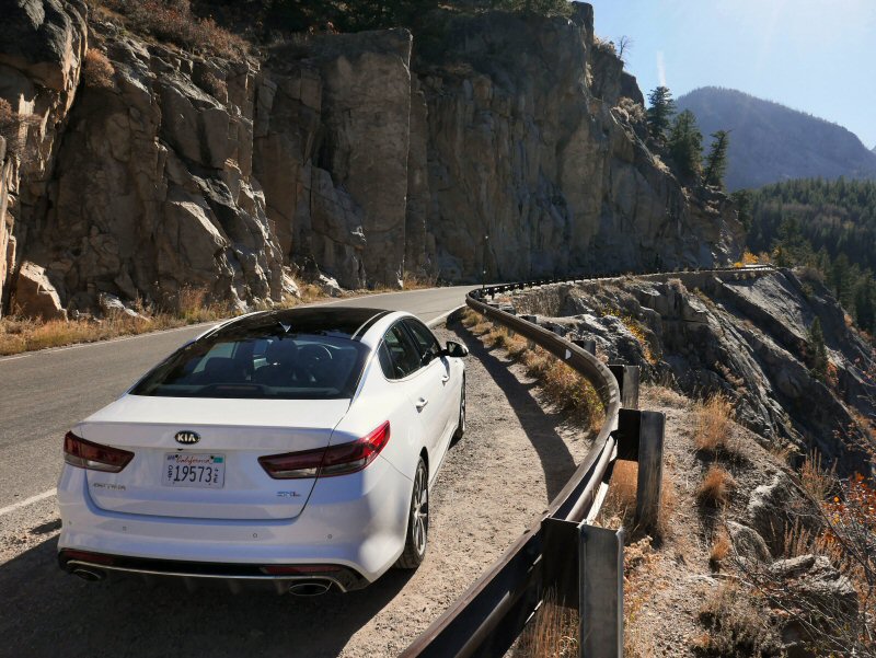 10 Cars with the Best Panoramic Sunroofs | Autoweb
