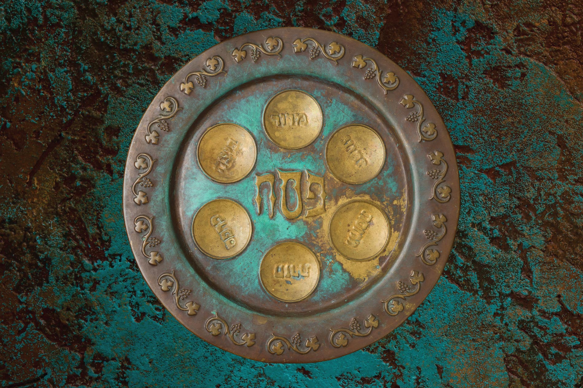 Finding the Seder in the Bible | Read | Messiah Online | FFOZ