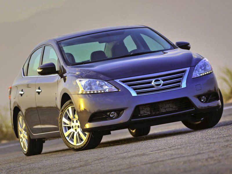 2015 Nissan Sentra Review | Autoweb