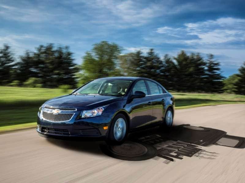 10 Good First Cars | Autoweb