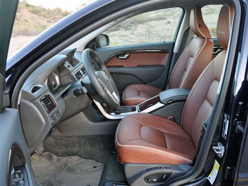 2014 Volvo S80 Luxury Sedan Road Test and Review | Autoweb