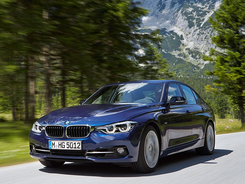 10 Best Cars for Winter Driving | Autoweb