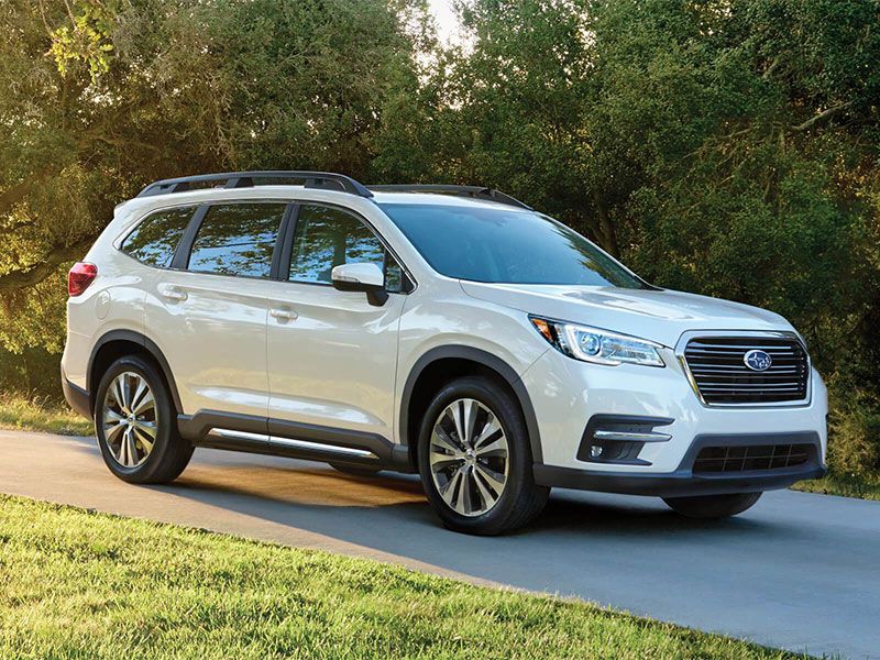 10 of the Roomiest Midsize SUVs | Autobytel 10 of the Roomiest Midsize SUVs | Autobytel