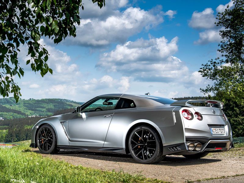 10 Shamelessly Flashy Cars | Autoweb