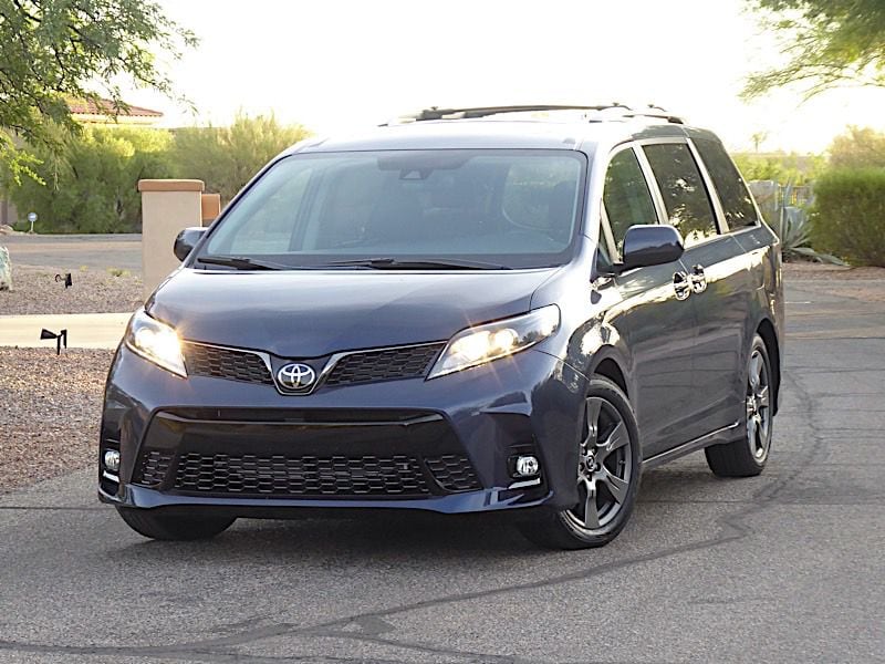 2020 Toyota Sienna Road Test and Review | Autoweb