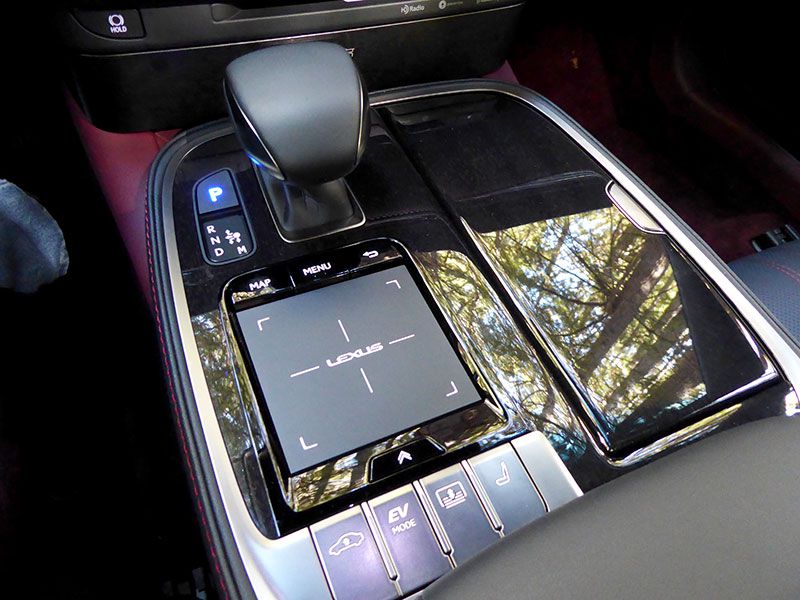 2018 Lexus LS Road Test & Review | Autobytel