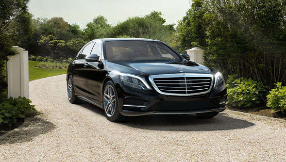 What Is The Mercedes Premium Package? | Autoweb