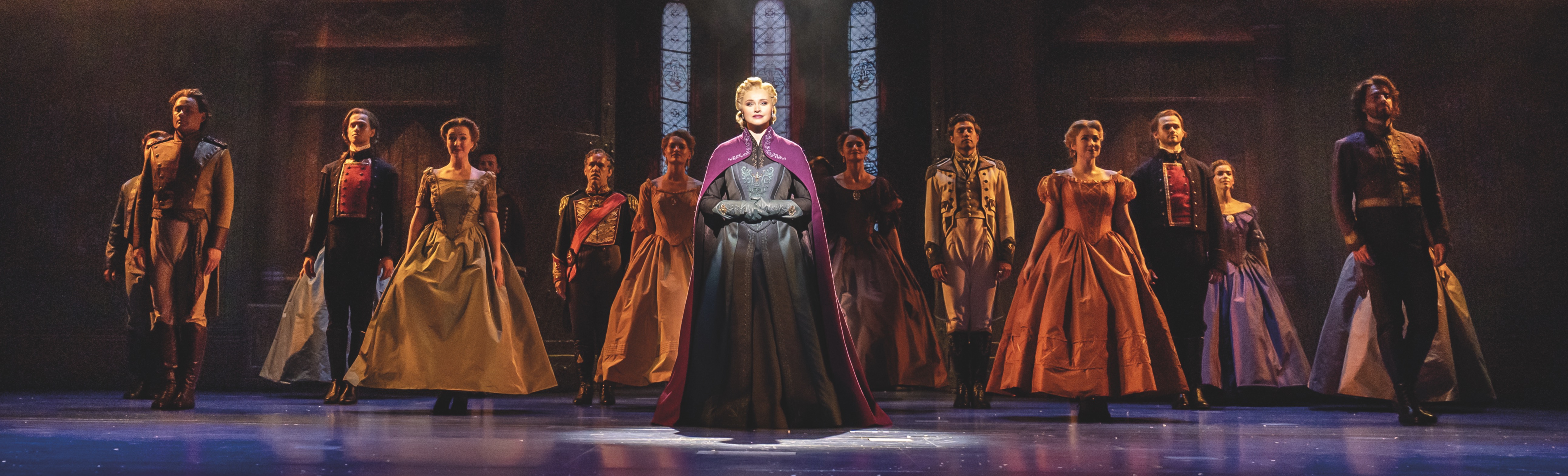 Zien! Vajèn van den Bosch neemt je backstage mee bij Disney FROZEN ...