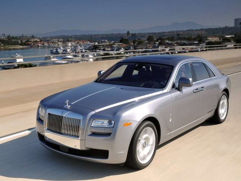 10 Hottest $200,000 Cars for 2016 | Autoweb