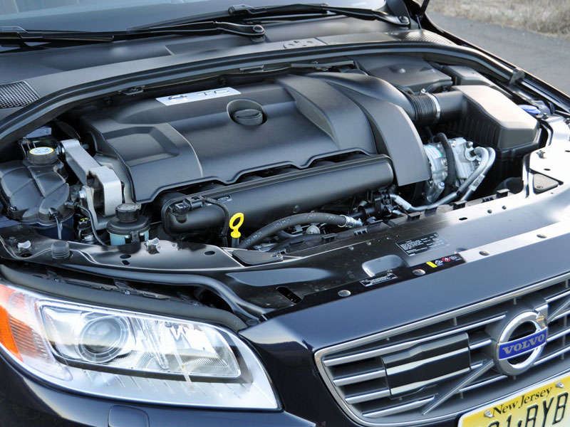 2014 Volvo S80 Luxury Sedan Road Test and Review | Autoweb