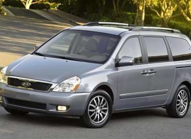 Autobytel Fast Five: Affordable Minivans for 2012 | Autoweb