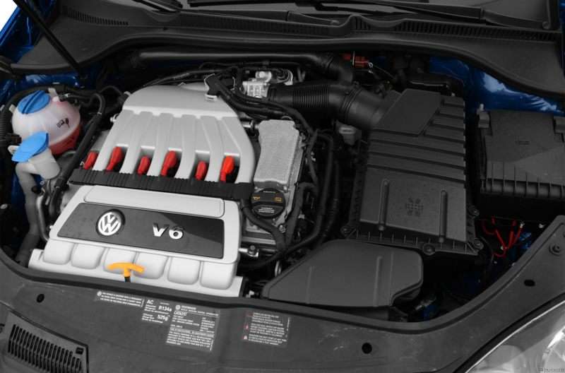 2007 Volkswagen Golf R32 Preview | Autoweb