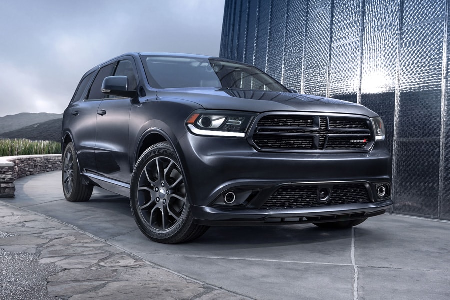 10 V8 Crossovers for Families Who Crave Performance | Autobytel