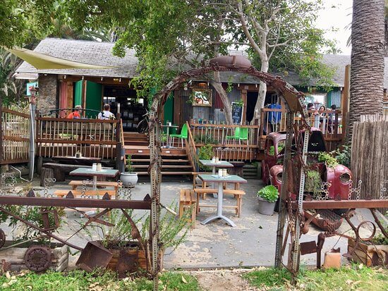 Fairy Knowe Backpackers | Adventure Backpackers in the heart of the ...