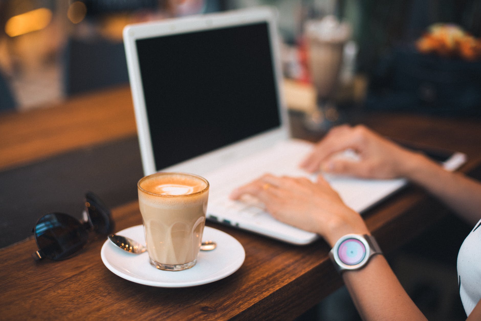 Spot the Job Scam: Top 8 Safety Tips for Your Online Job Hunt ...