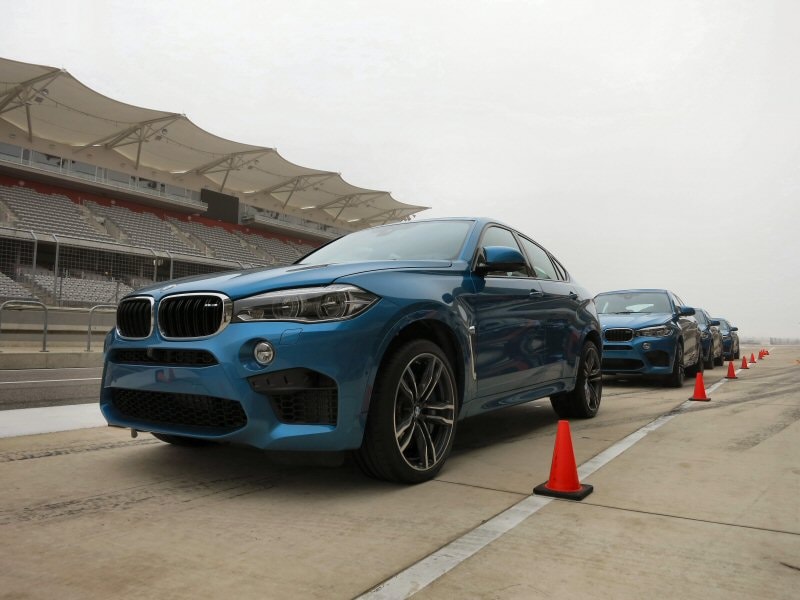 2015 BMW X6 M Luxury SUV First Drive and Review | Autoweb