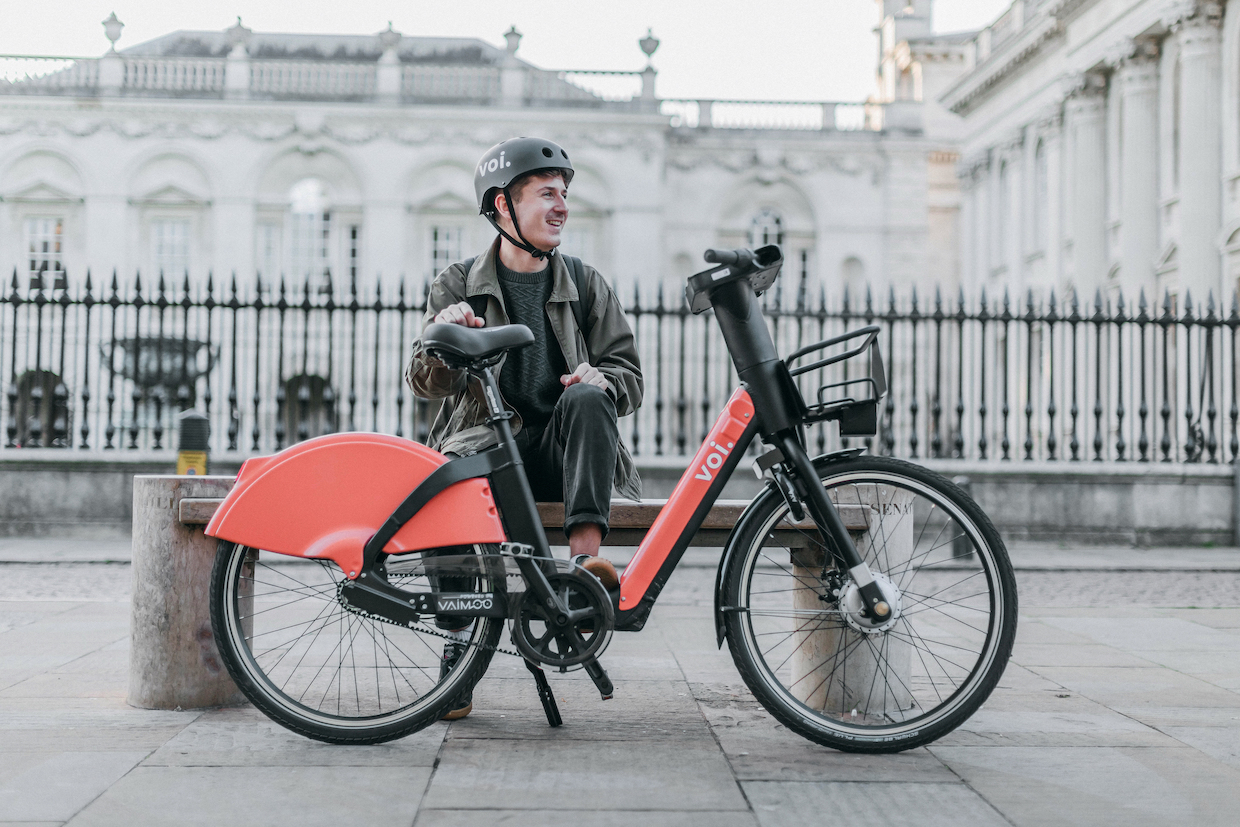 Voi | Voi goes multimodal, introducing e-bikes to the UK market
