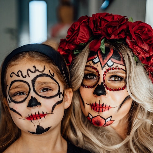 How To Organise A Spectacular Day Of The Dead Party