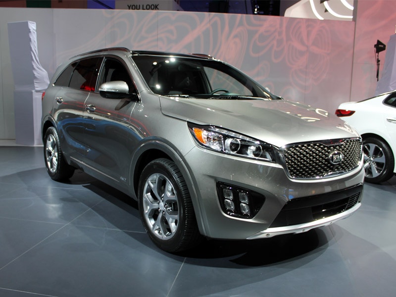 10 Best SUVs With Adaptive Cruise Control | Autoweb