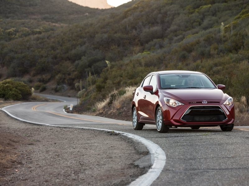 10 Things You Need To Know About The 2016 Scion iA | Autoweb