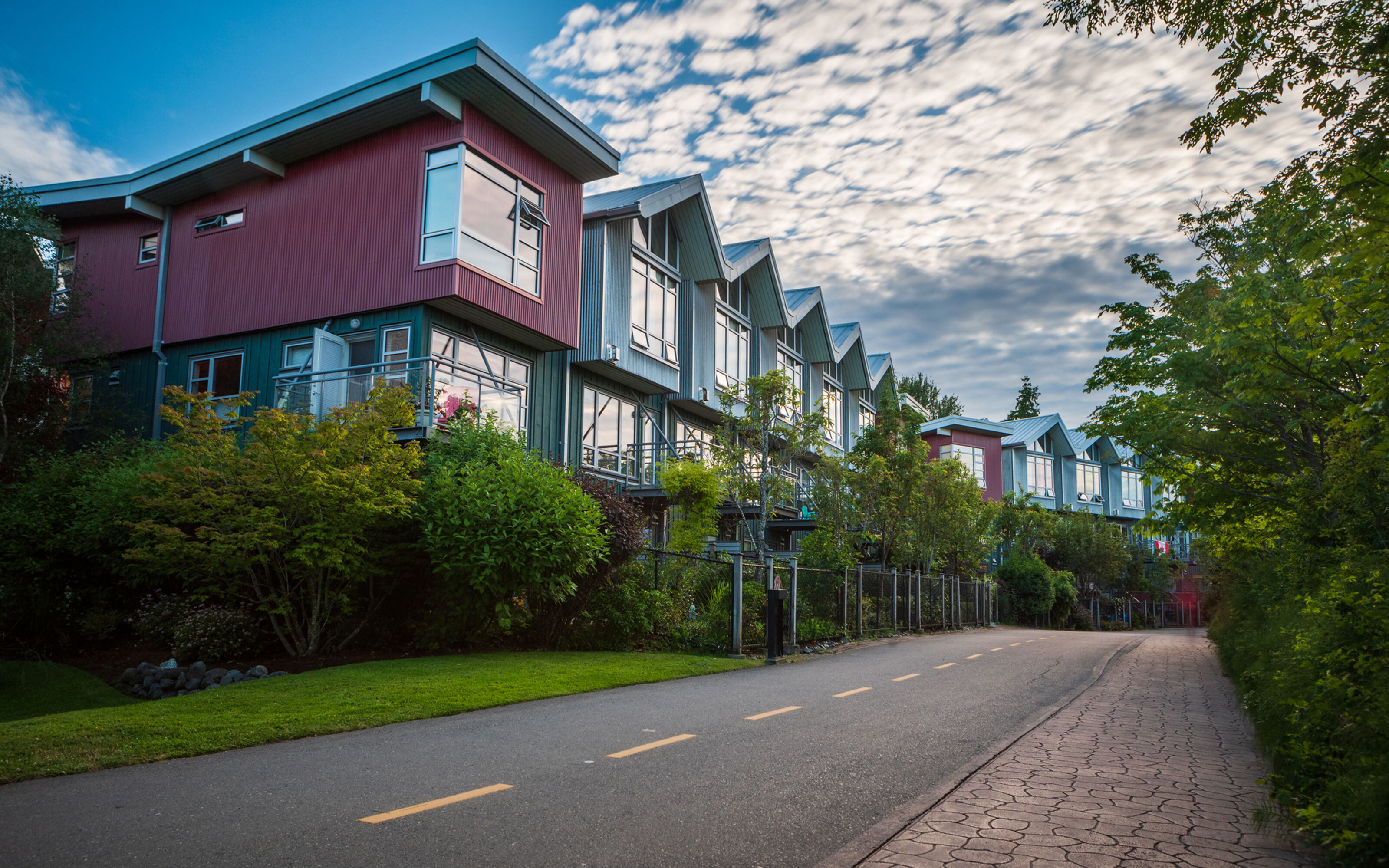 the victoria rennie review | March 2024