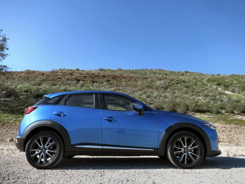 10 Japanese Crossovers Worth a Look for 2016 | Autoweb