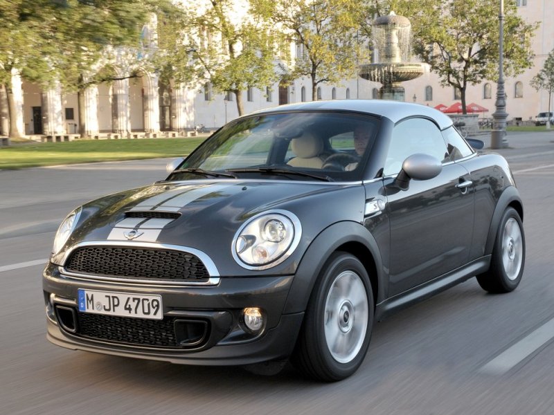 2015 MINI Cooper Coupe Road Test & Review | Autoweb