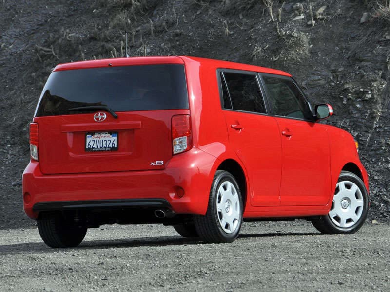 2013 Scion xB Review and Quick Spin | Autoweb