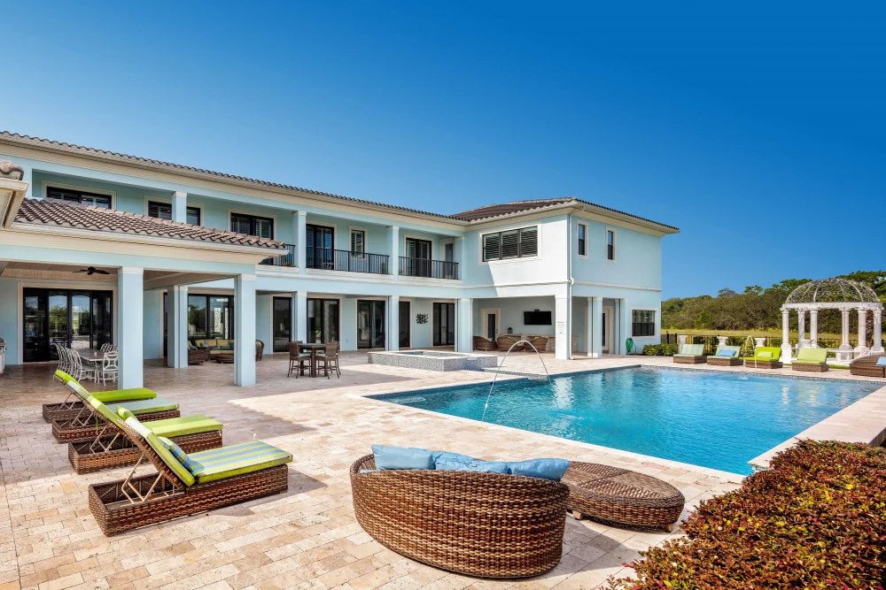 Luxury Villa Rentals and Vacation Homes | Top Villas