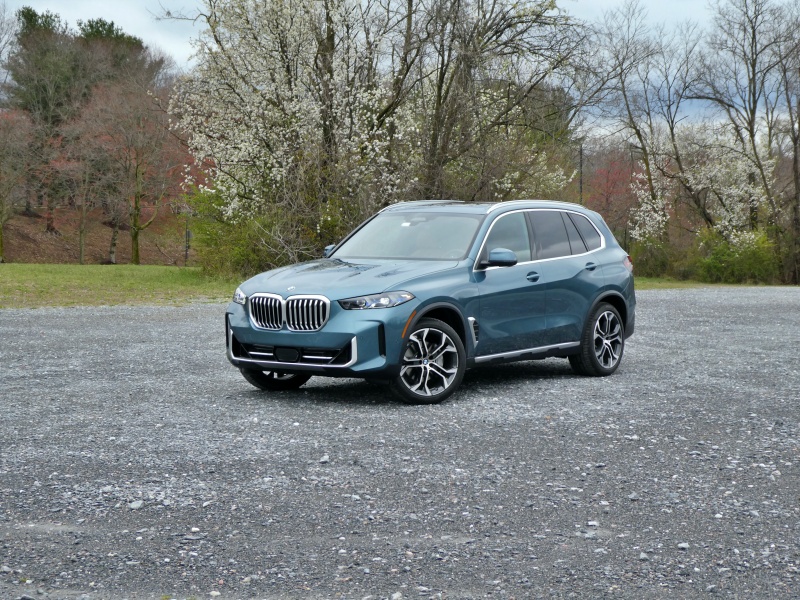 2024 Genesis GV80 Road Test and Review | Autoweb