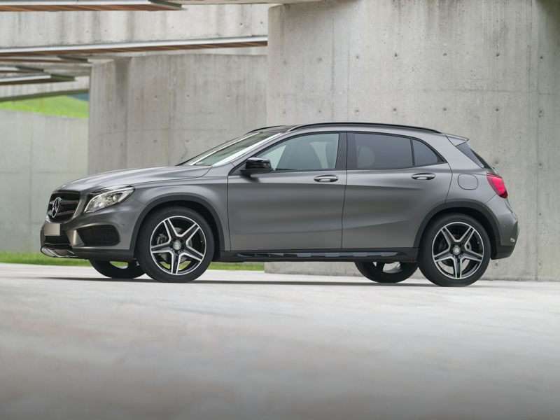 10 of the Most Stylish SUVs | Autoweb