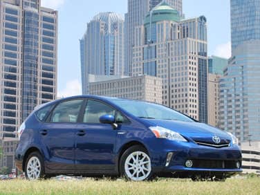 2012 Toyota Prius v First Drive Review | Autoweb