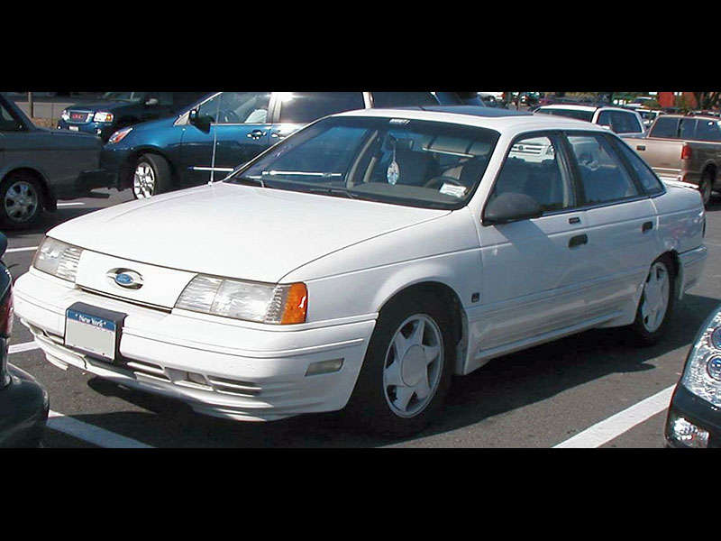 History of the Ford Taurus in Photos | Autoweb