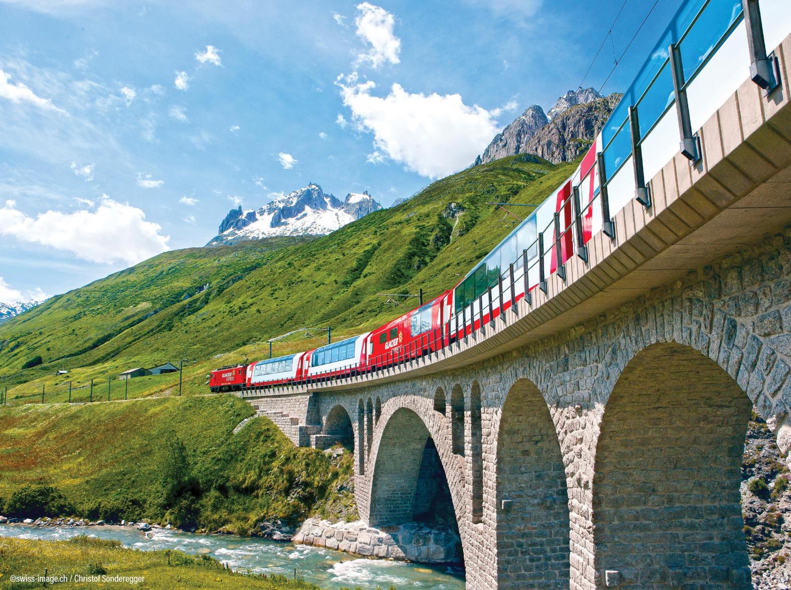 Switzerland – Italy Alpine Lakes and Scenic Trains HOP