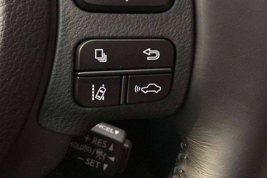 2021 Lexus IS Road Test and Review | Autoweb