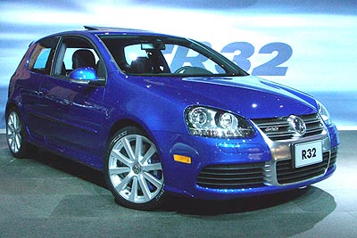 2008 Volkswagen R32 Preview | Autobytel