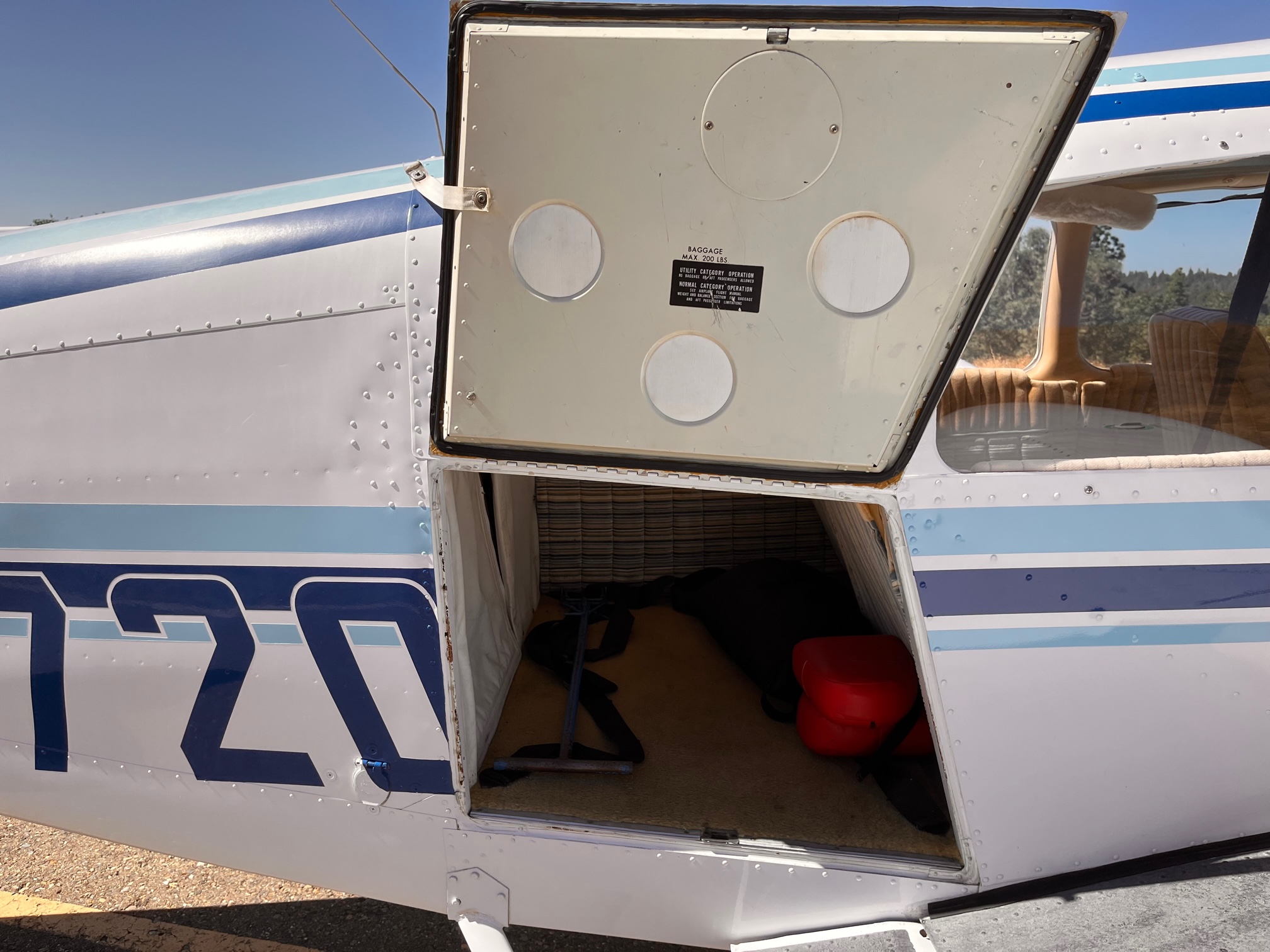 1976 Piper PA-28-151 Warrior - SOLD - N9720K