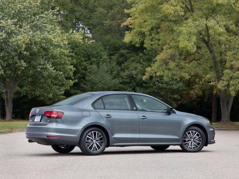 2018 Volkswagen Jetta Road Test and Review | Autoweb