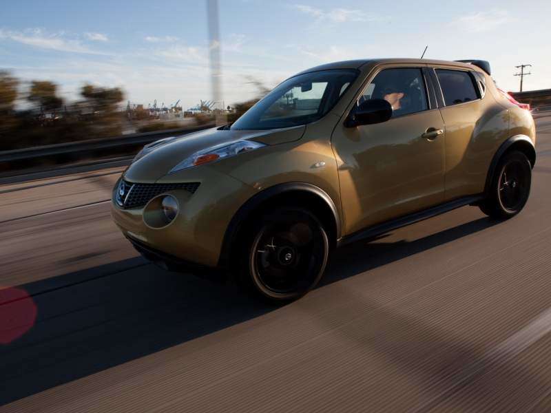 Nissan Juke Atomic Gold