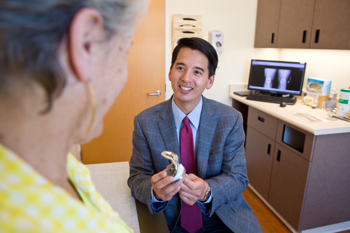 Get to know HealthTap doctor Alexander Sah, MD | HealthTap Blog