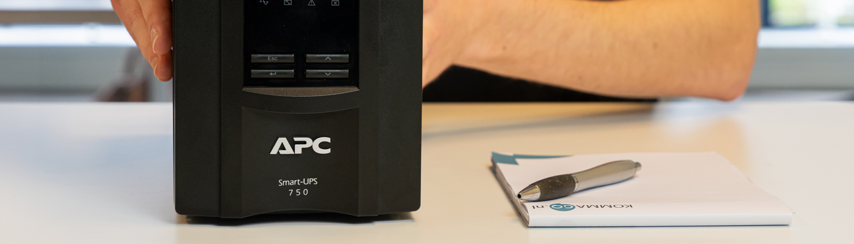 APC SmartConnect UPS