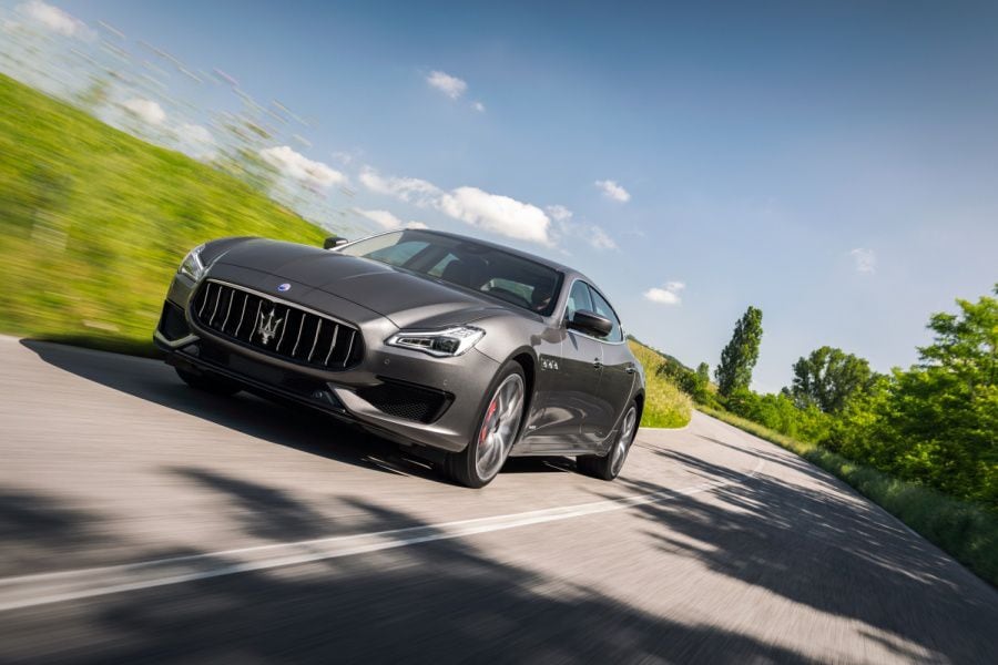 2020 Maserati Quattroporte Road Test and Review | Autoweb