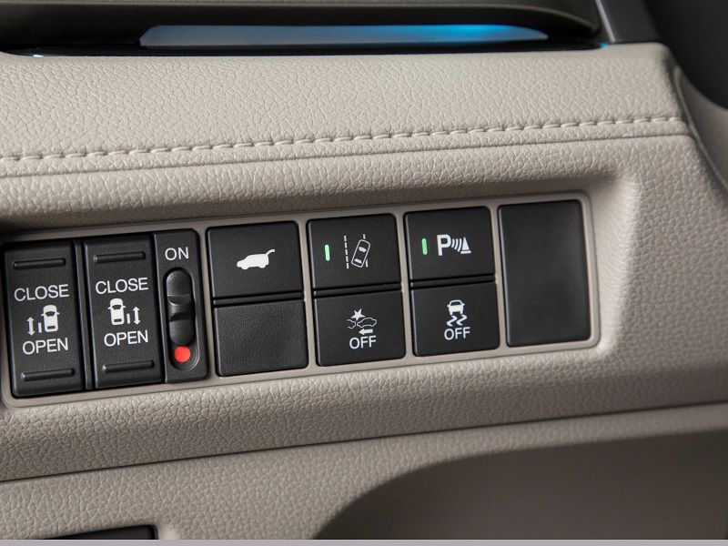 10 Things to Know About Honda Sensing (and LaneWatch) | Autoweb
