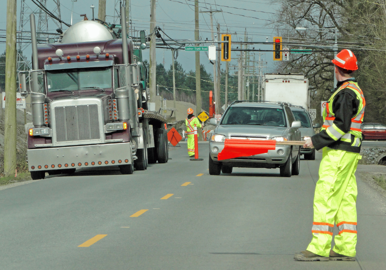 How much does a traffic controller earn | Jora