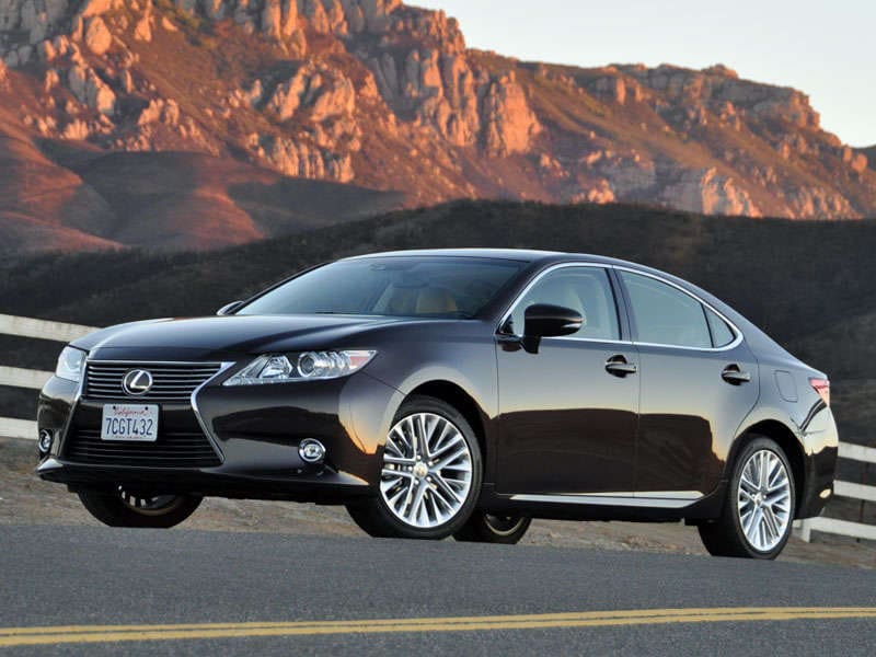 2014 Lexus ES 350 Luxury Sedan Road Test and Review | Autoweb