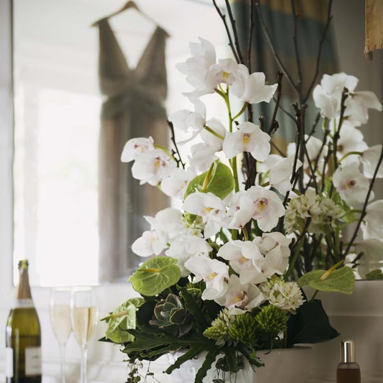 4 Reasons you should have fresh flowers in your home | Interflora