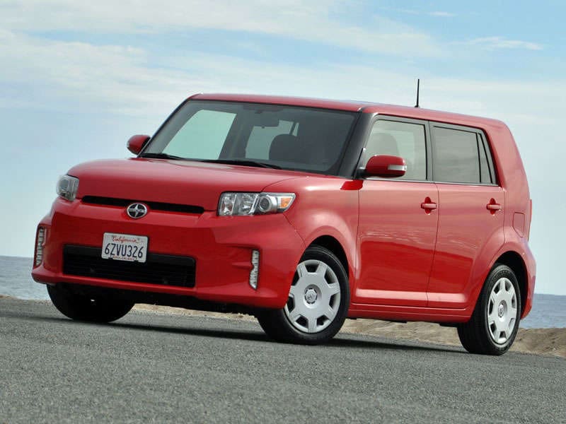 2014 Scion xB Photo Gallery | Autoweb